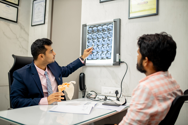 Best Orthopaedic surgeon in Goregaon | Dr. Rahul Modi